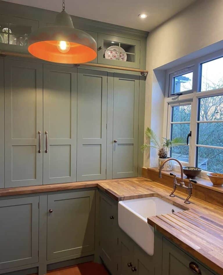 What Is Iroko Wood? - Wood Worktops