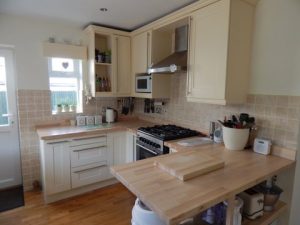 Wood Kitchen Worktops: The Pinnacle of Kitchen Excellence